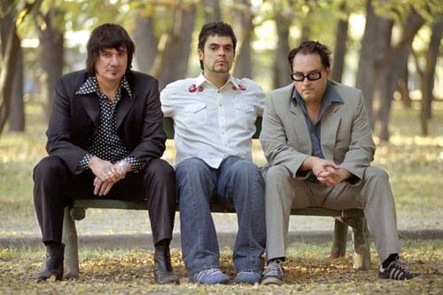 lo ultimo del pop a tu alcance: los tres